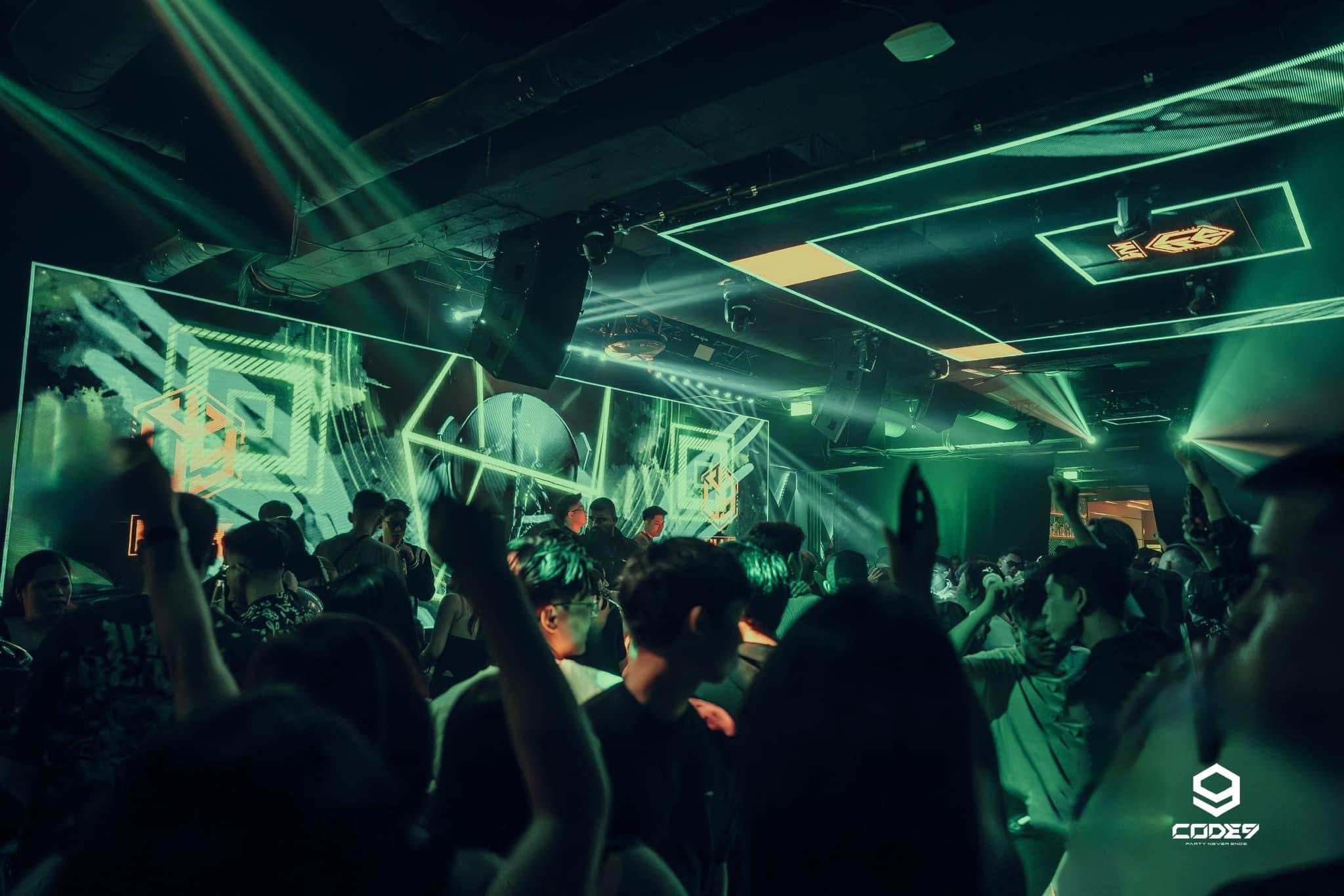 The Cloud – Club & Bar & Event