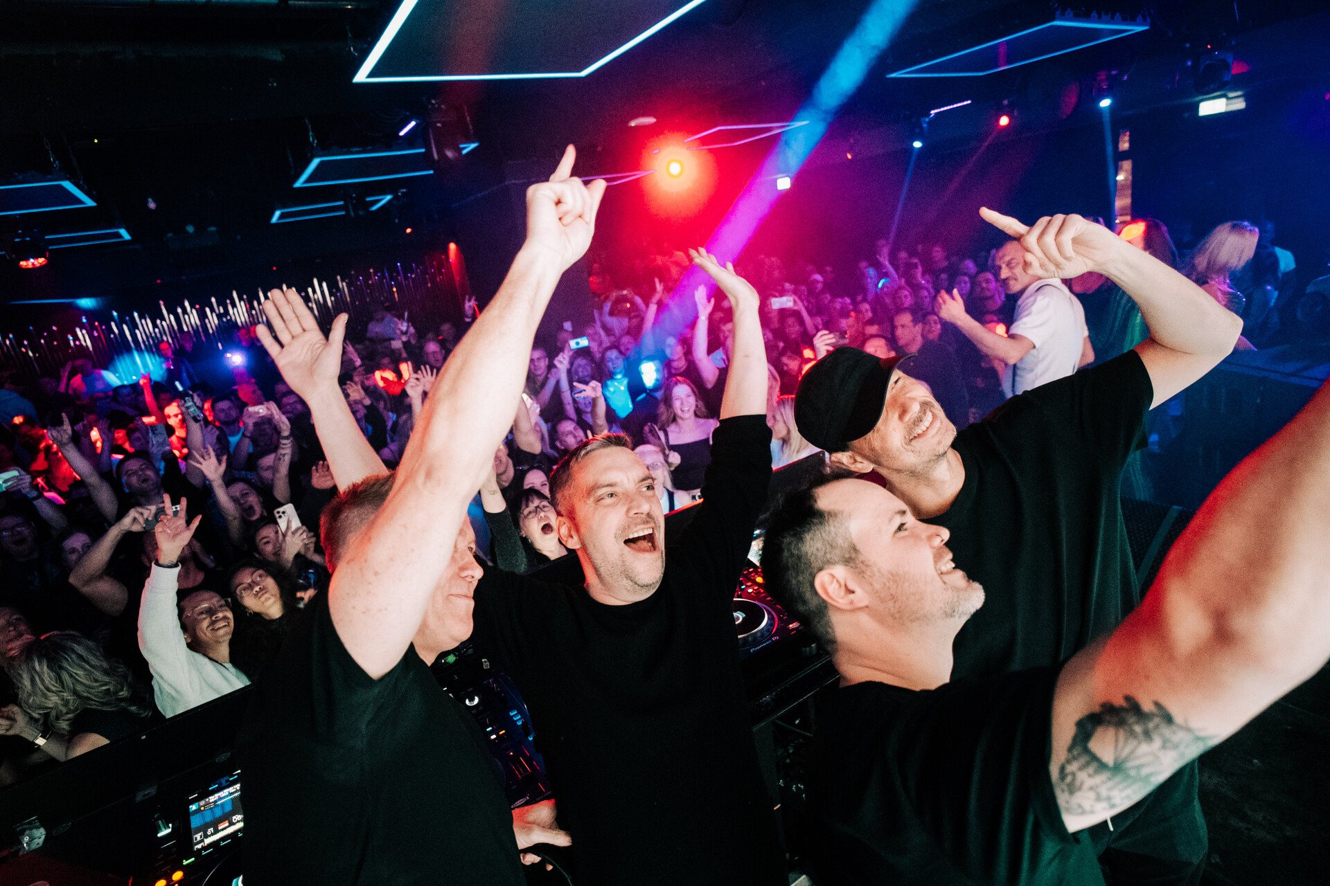 The Cloud – Club & Bar & Event